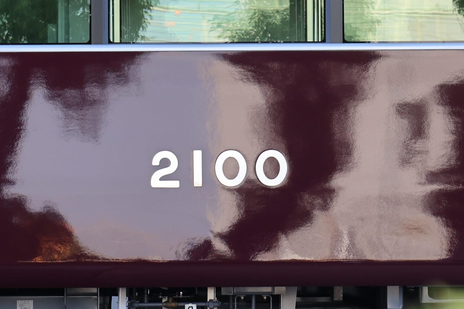 【阪急】新2000系 2000Fがついに登場！（陸送搬入） | NOSE KNITs